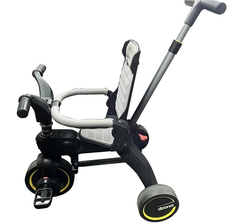 Donna Trike, Babies & Kids, Going Out, Strollers on Carousell