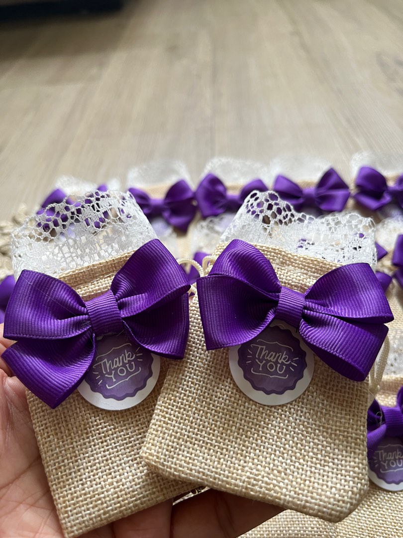 Empty mini pouch Bunga Rampai, Hobbies & Toys, Stationery & Craft ...