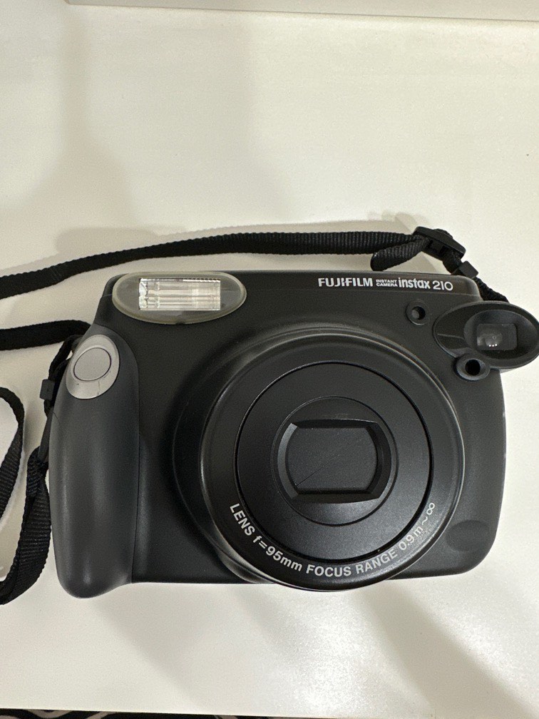 Fujifilm Instax 2, Photography, Cameras on Carousell