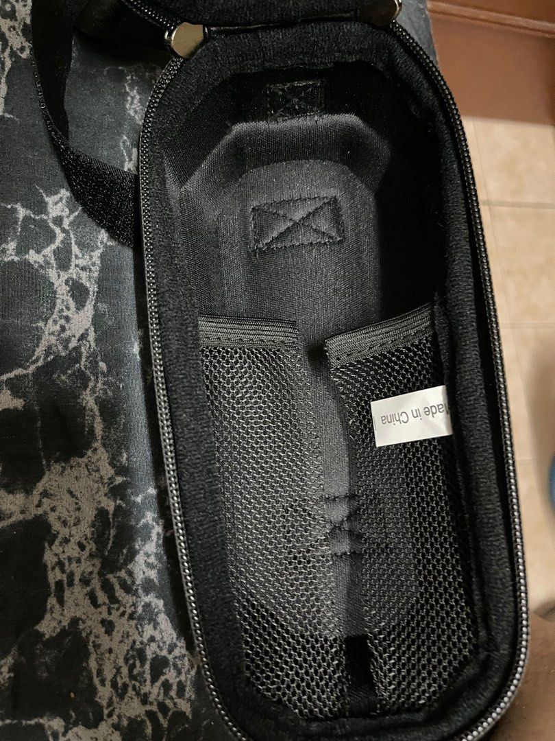 Hard shell bag on bicycle beam, Sports Equipment, Bicycles & Parts ...