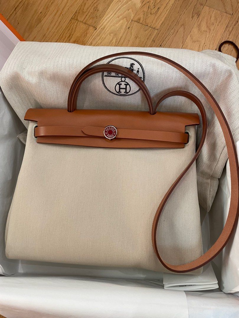 Hermes 31 Herbag Beton/Natural (X’mas special edition), Luxury, Bags & Wallets on Carousell