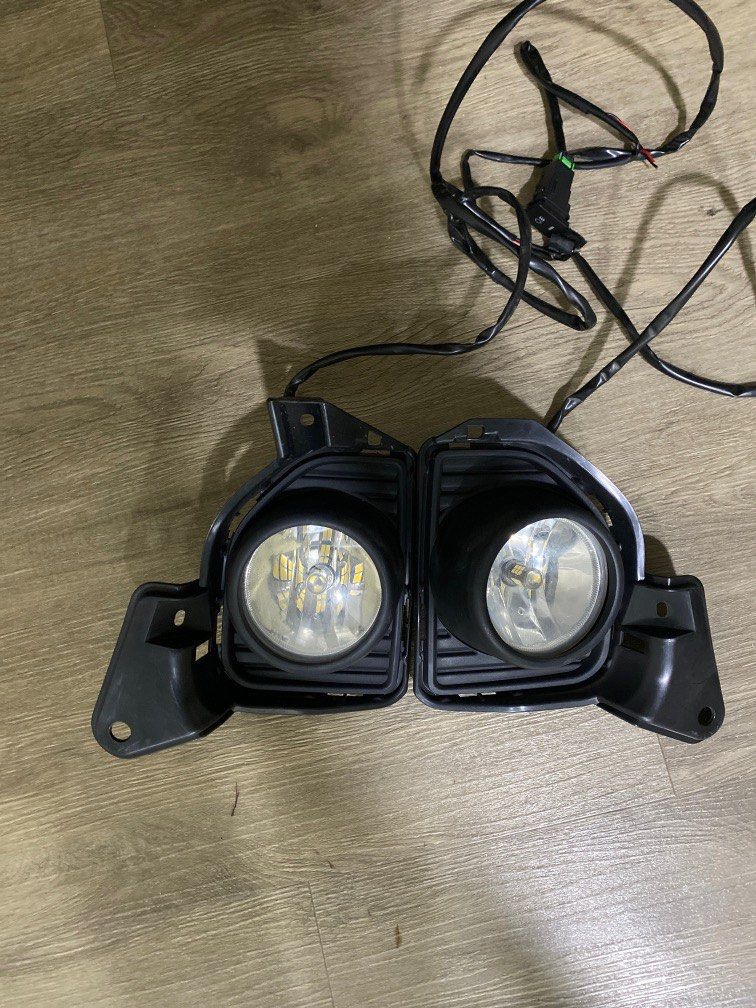 Hiace fog light, Car Accessories, Electronics & Lights on Carousell