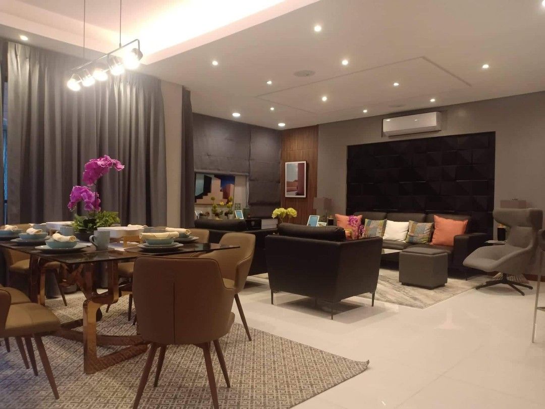 High End Smart Home 4 Storey Townhouse with Swimming Pool in University ...