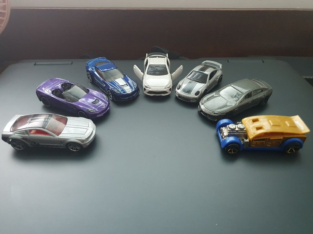 Hot Wheels /TOMICA Car Collection, Hobbies & Toys, Toys & Games on ...