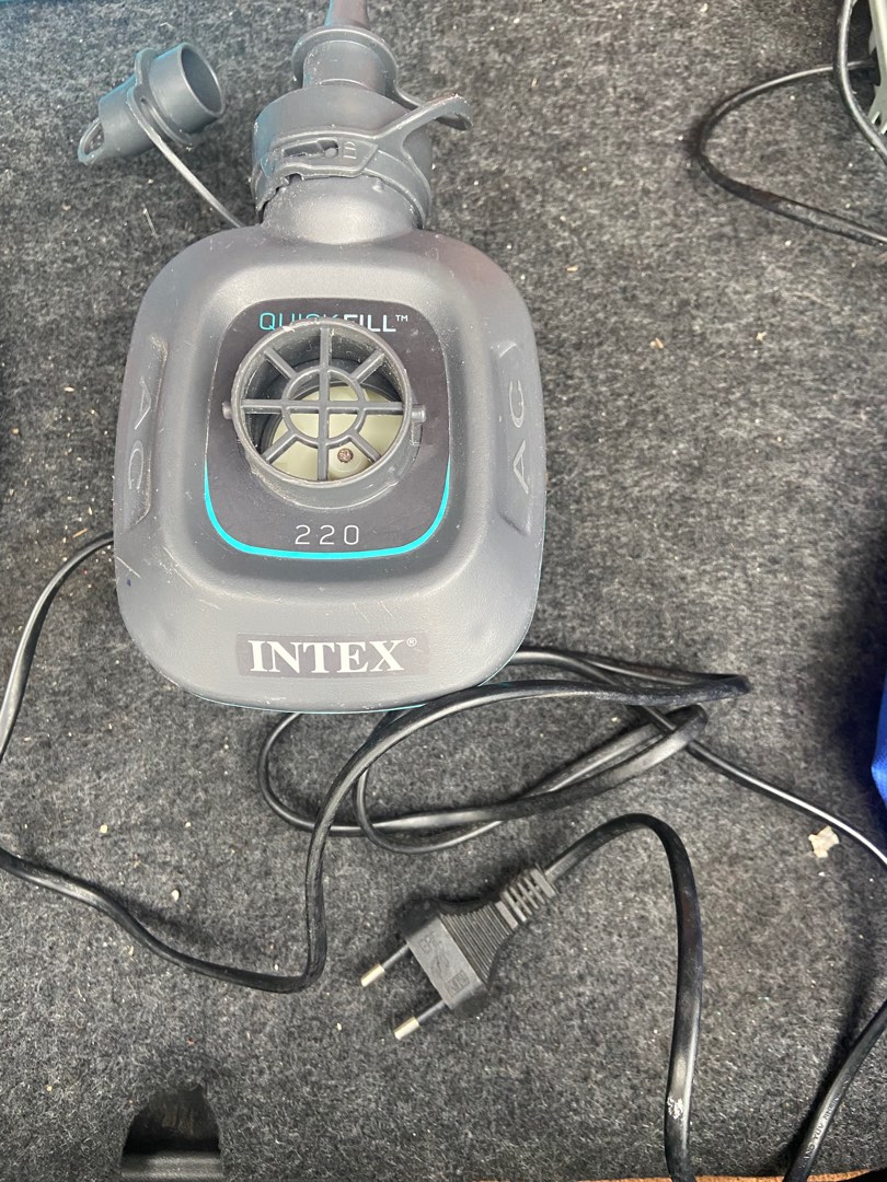INTEX AIR PUMP, Hobbies & Toys, Toys & Games on Carousell