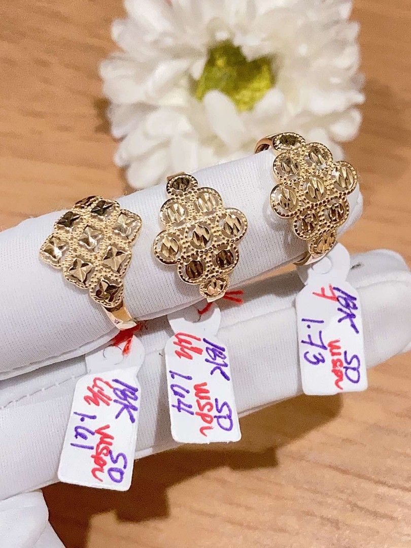Japan Gold 18k rings, Women's Fashion, Jewelry & Organizers, Rings on Carousell