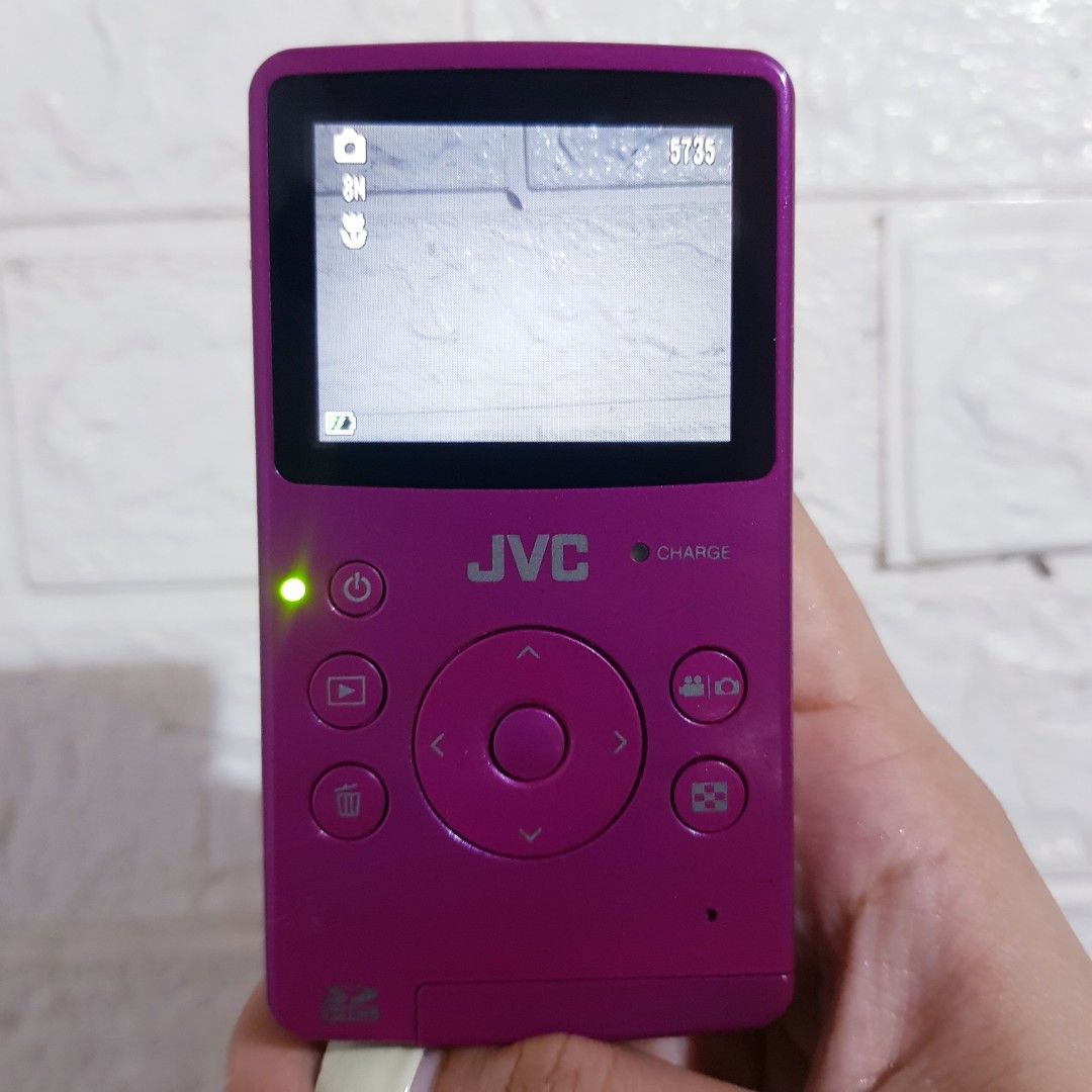 JVC Picsio GC-FM1, Photography, Video Cameras on Carousell