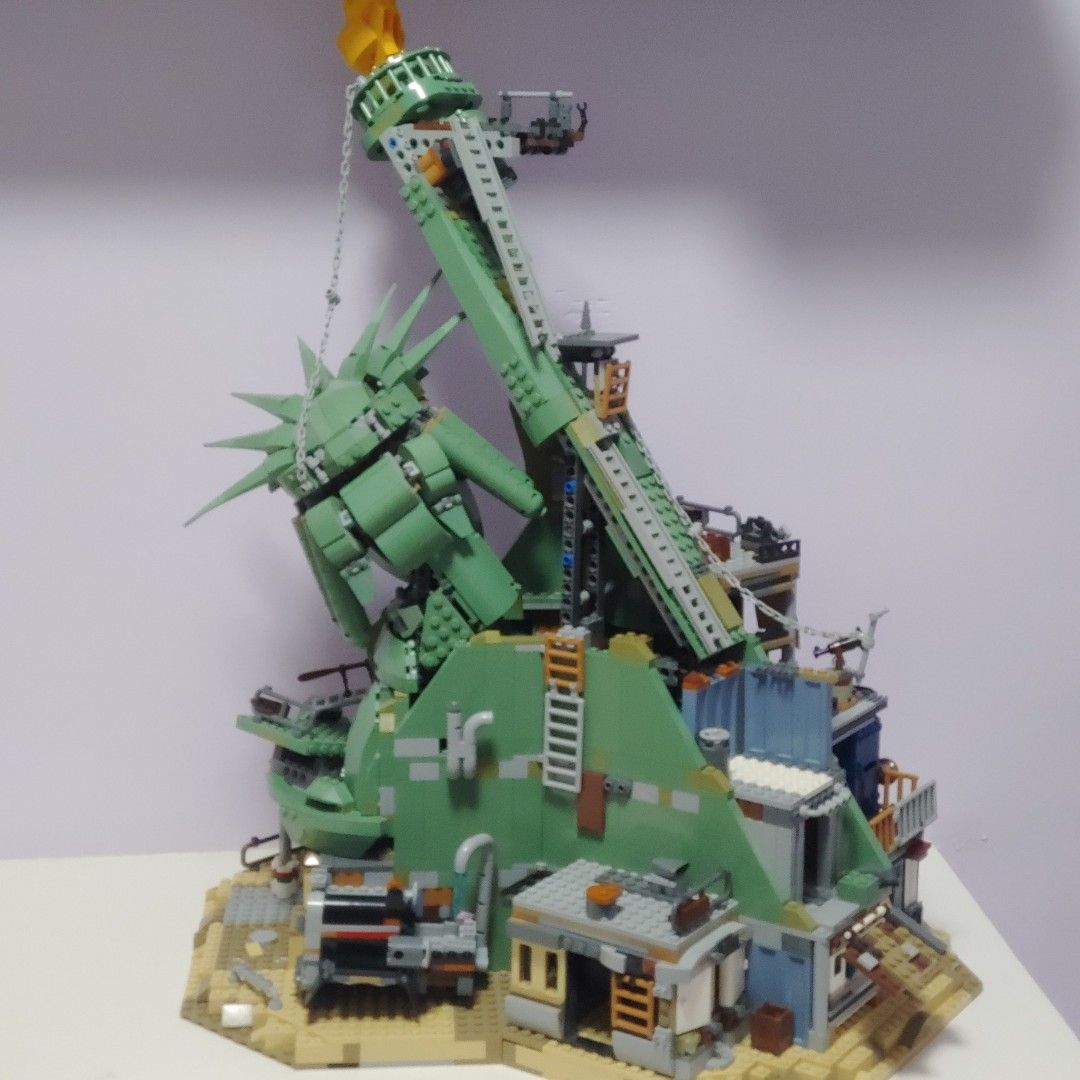 Lego set 70840 Welcome to Apocalypseburg the Lego movie, Hobbies & Toys ...