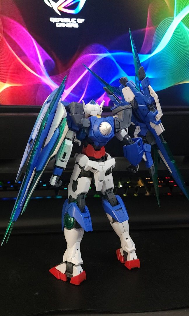 MG Gundam Exia, 00 Raiser & 00 Qan(T) Full Saber, Hobbies & Toys, Toys ...