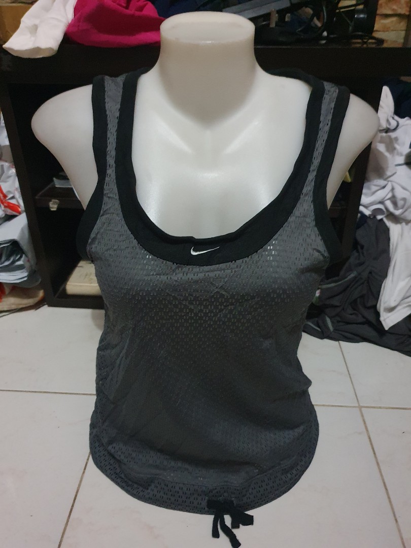 Nike Gym Sando, Women's Fashion, Tops, Sleeveless on Carousell