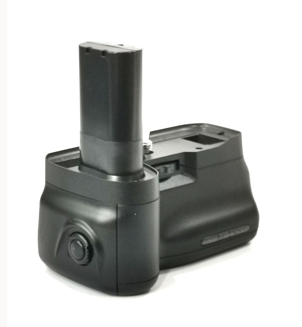 Nikon MB-E5000 Battery Holder Vertical Grip for Coolpix 5000 ...