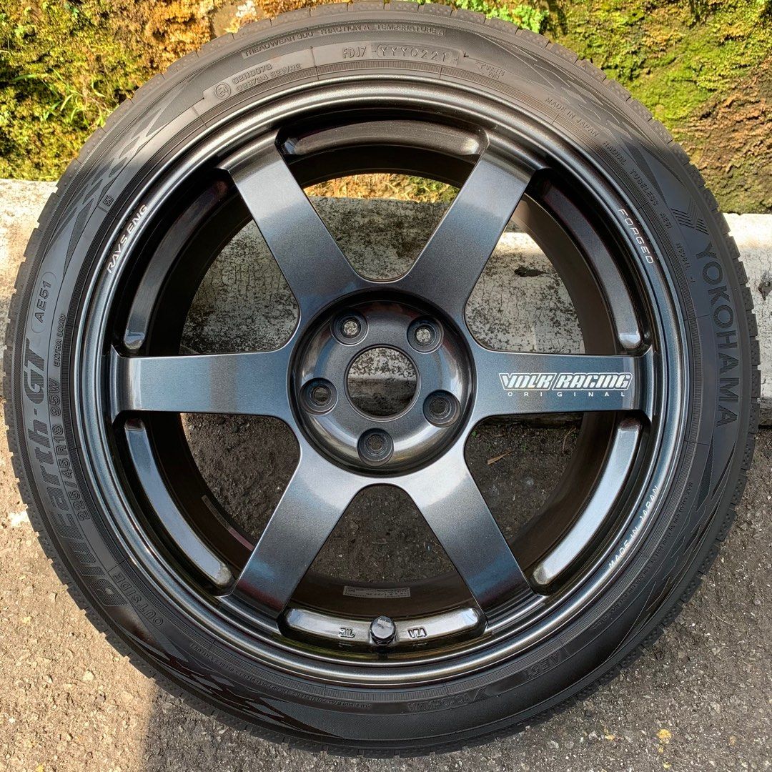 Original TE37 18x8.5 ET35, Car Accessories, Tyres & Rims on Carousell