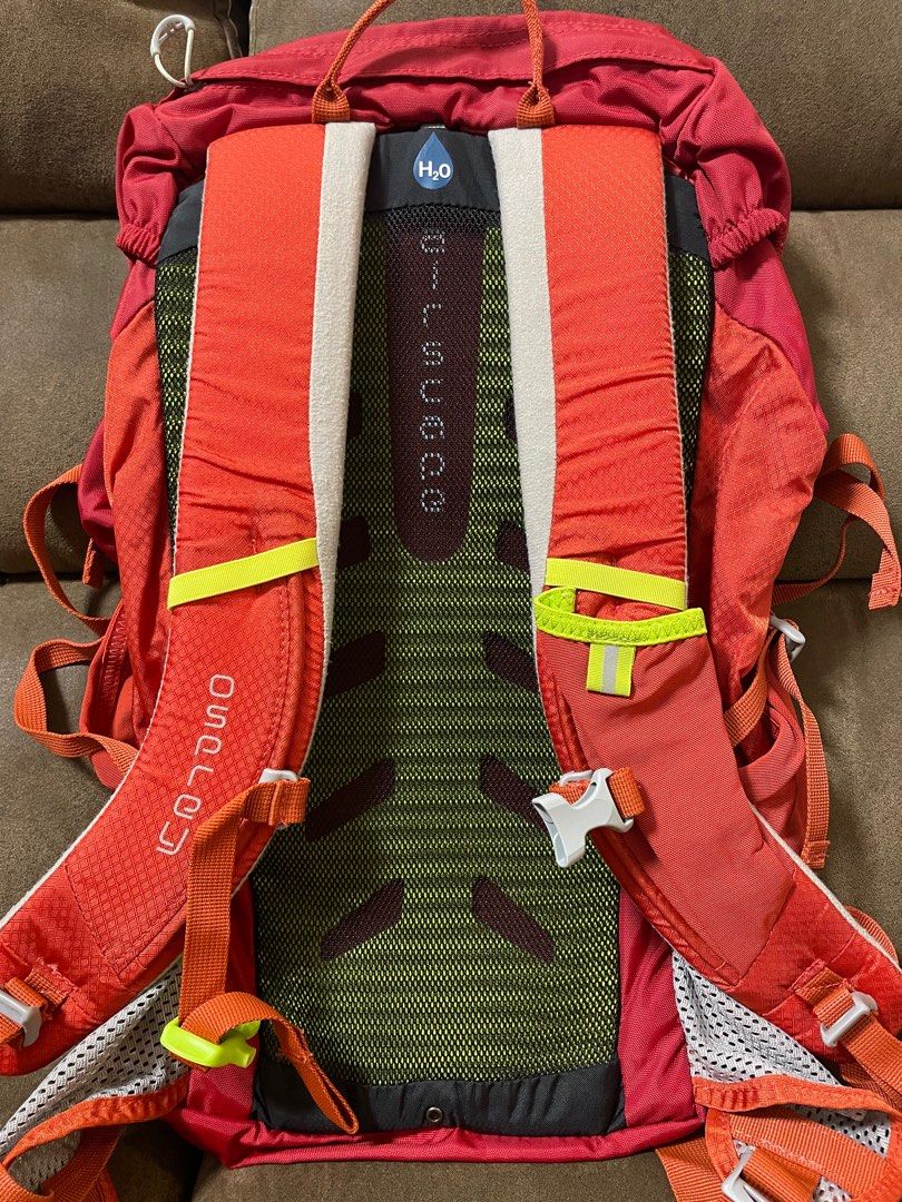 Osprey Jet 18 backpack, 男裝, 袋, 背包 - Carousell