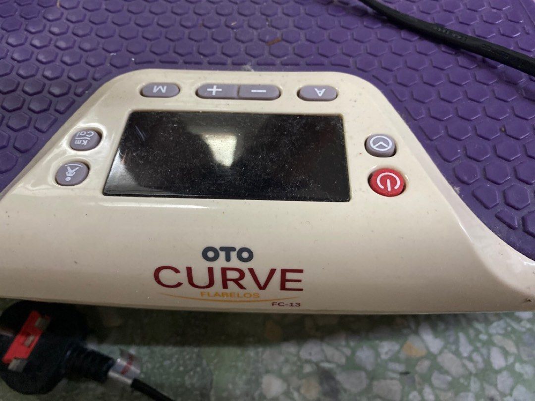 OTO Curve exercise machine, Sports Equipment, Exercise & Fitness ...
