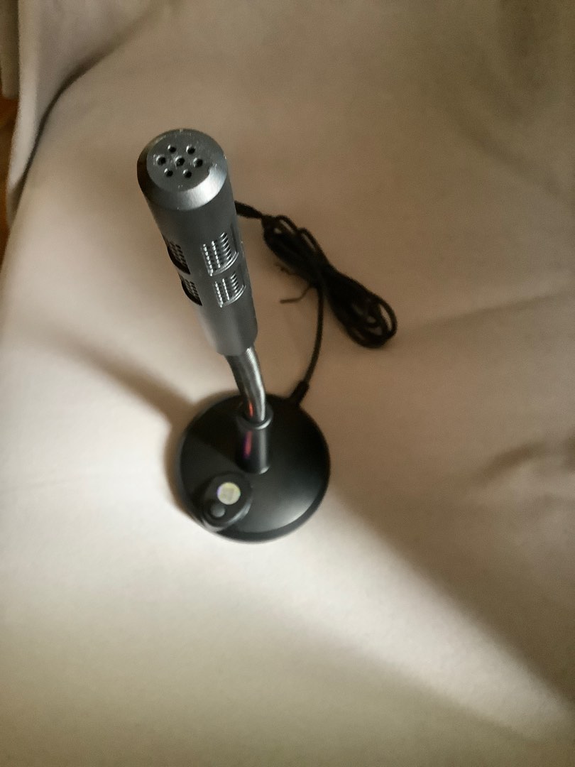 Pc desktop microphone, Audio, Microphones on Carousell