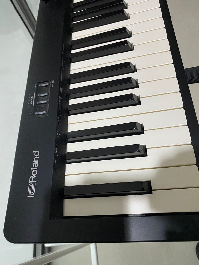 Piano - Roland FP 10 weighted keys, Hobbies & Toys, Music & Media ...