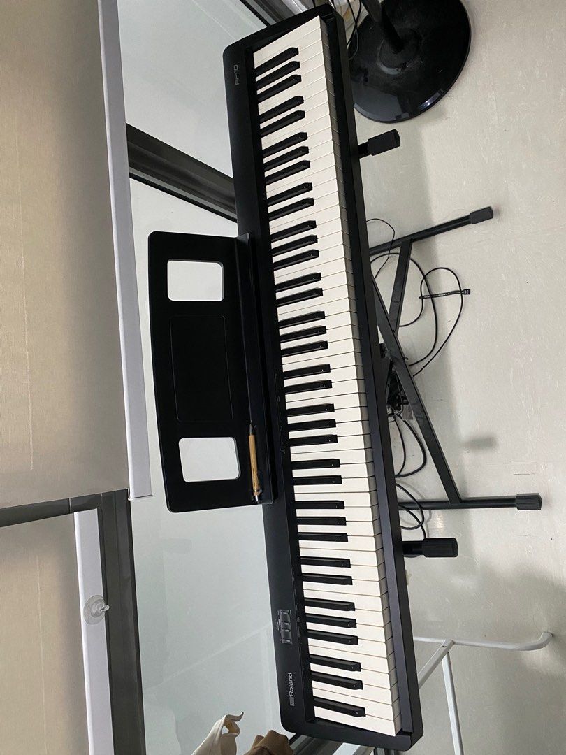 Piano - Roland FP 10 weighted keys, Hobbies & Toys, Music & Media ...
