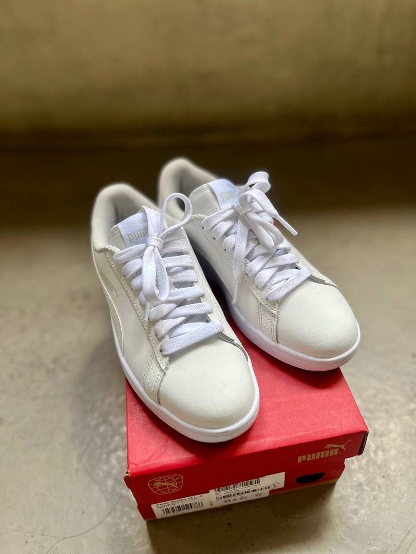 Puma white shoes, Women's Fashion, Footwear, Sneakers on Carousell