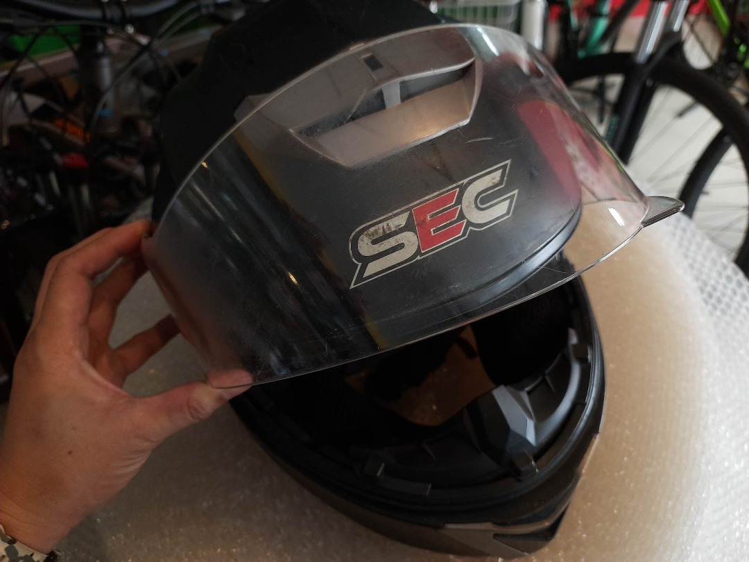 SEC Modular Helmet with Dual Visor (Medium Size/Large Size), Motorbikes ...