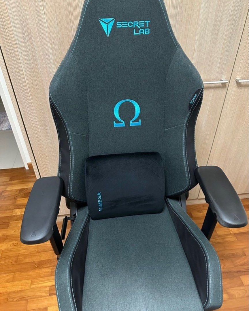 Secret Lab Omega Chair, Furniture & Home Living, Furniture, Chairs on ...