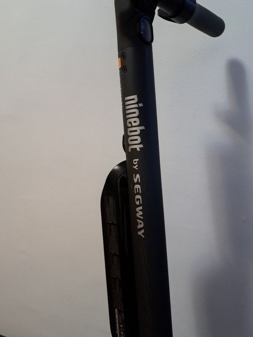 SEGWAY NINEBOT ES2 + Battery Pack, Sports Equipment, Sports & Games ...