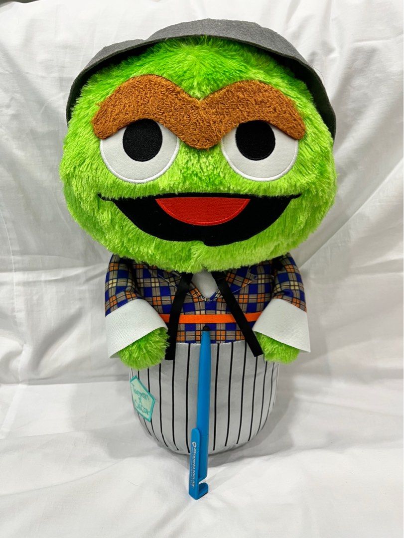 Sesame Street x SHINee Collab - Taemin x Oscar Plush, Hobbies & Toys ...