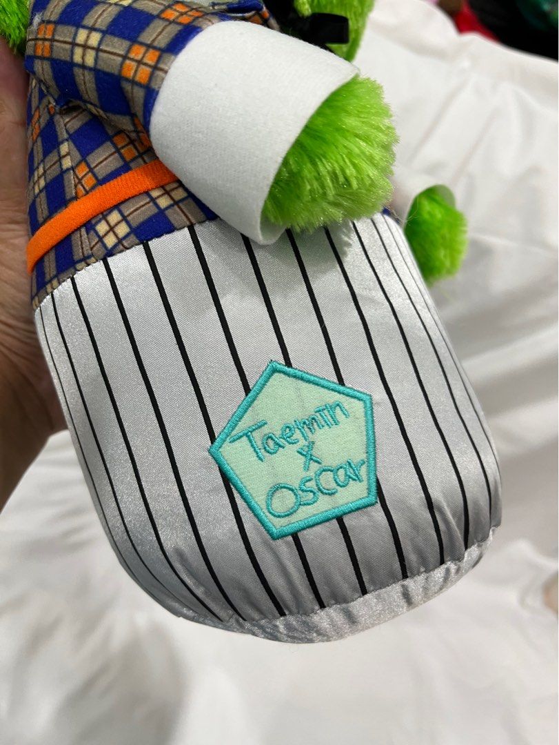 Sesame Street x SHINee Collab - Taemin x Oscar Plush, Hobbies & Toys ...