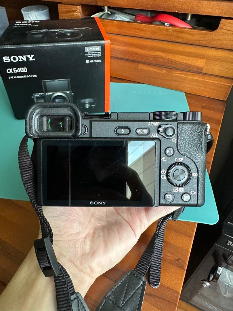 Sony A6400 + 16-50mm kit lens + Sony E 50mm f/1.8 OSS, Photography ...