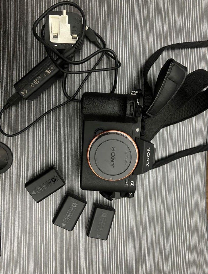 Sony A72, Photography, Cameras on Carousell