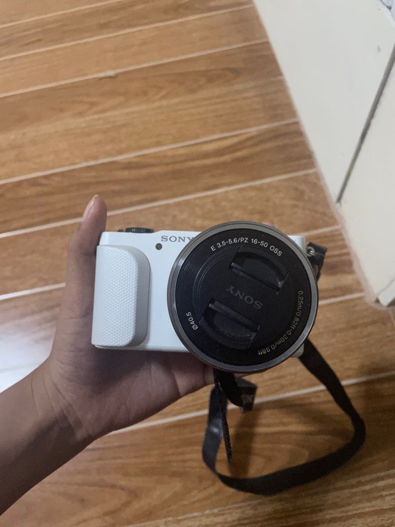SONY NEX CAMERA, Photography, Cameras on Carousell
