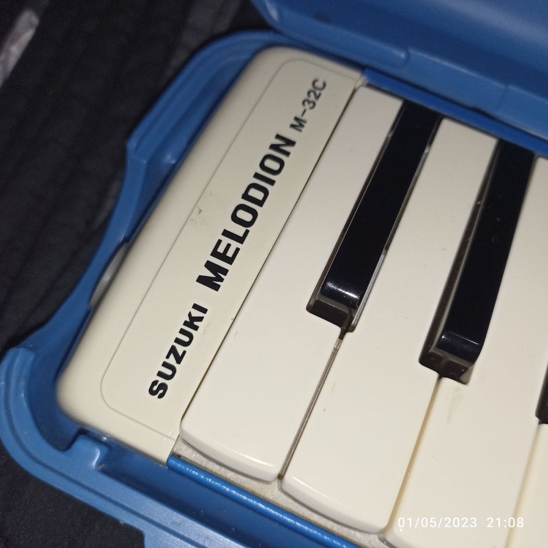 Suzuki M-32C MELODION ALTO Melodica Melody Piano 32 keys with Case ...