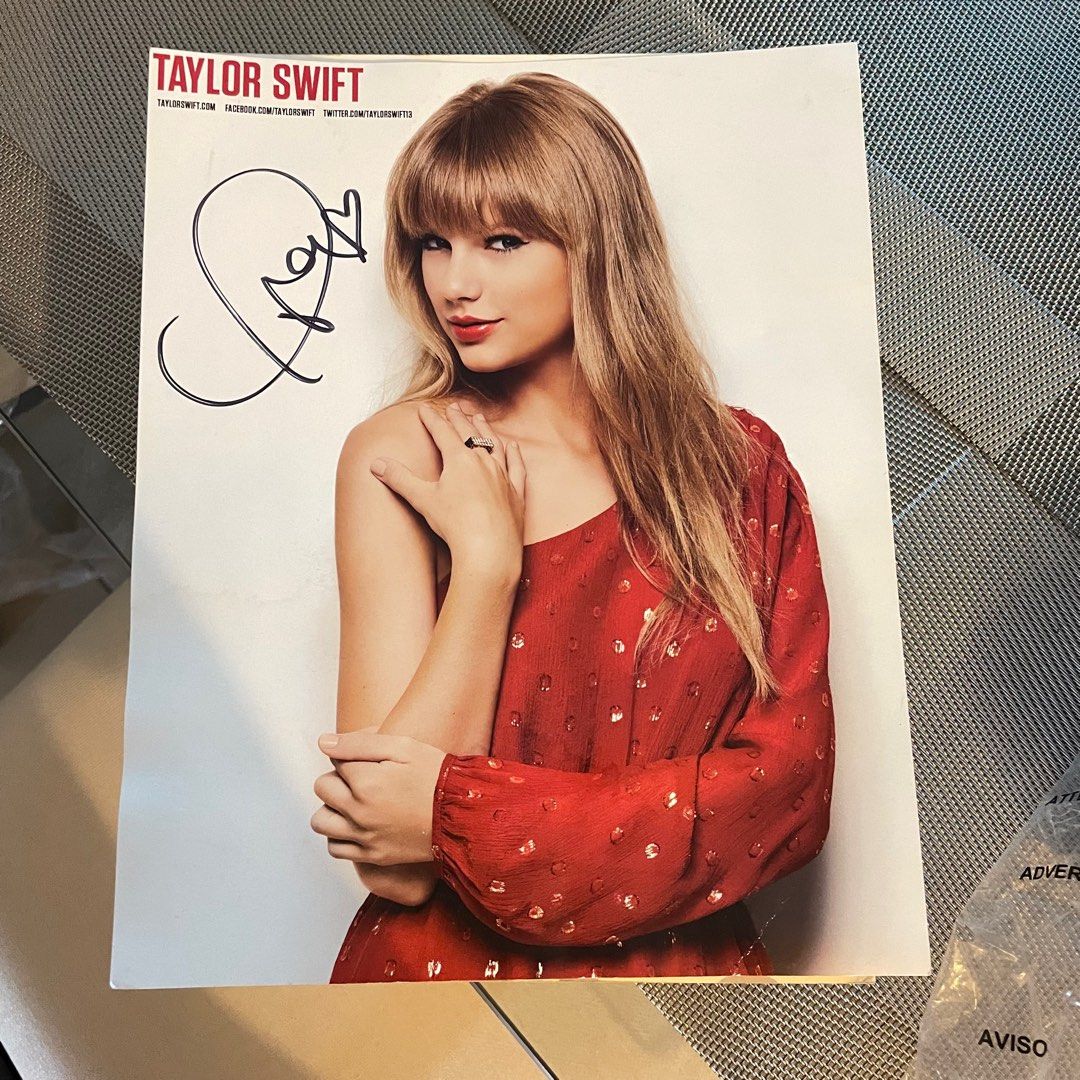 TaylorSwift Autograph, Hobbies & Toys, Memorabilia & Collectibles ...
