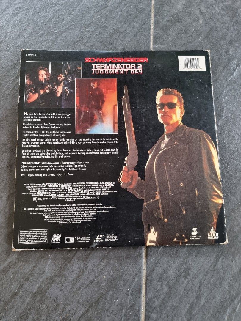 TERMINATOR 2 LD Laser Disc Harley FatBoy cd, Hobbies & Toys ...