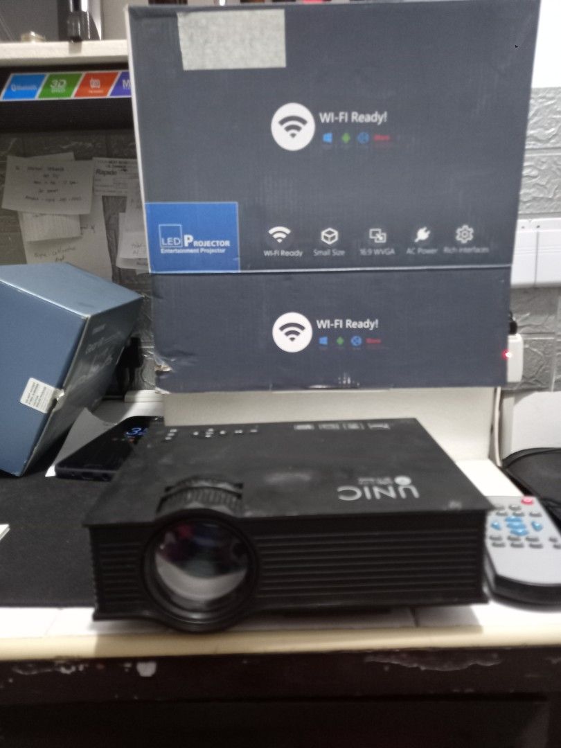 UNIC Projector, TV & Home Appliances, TV & Entertainment, Projectors on ...