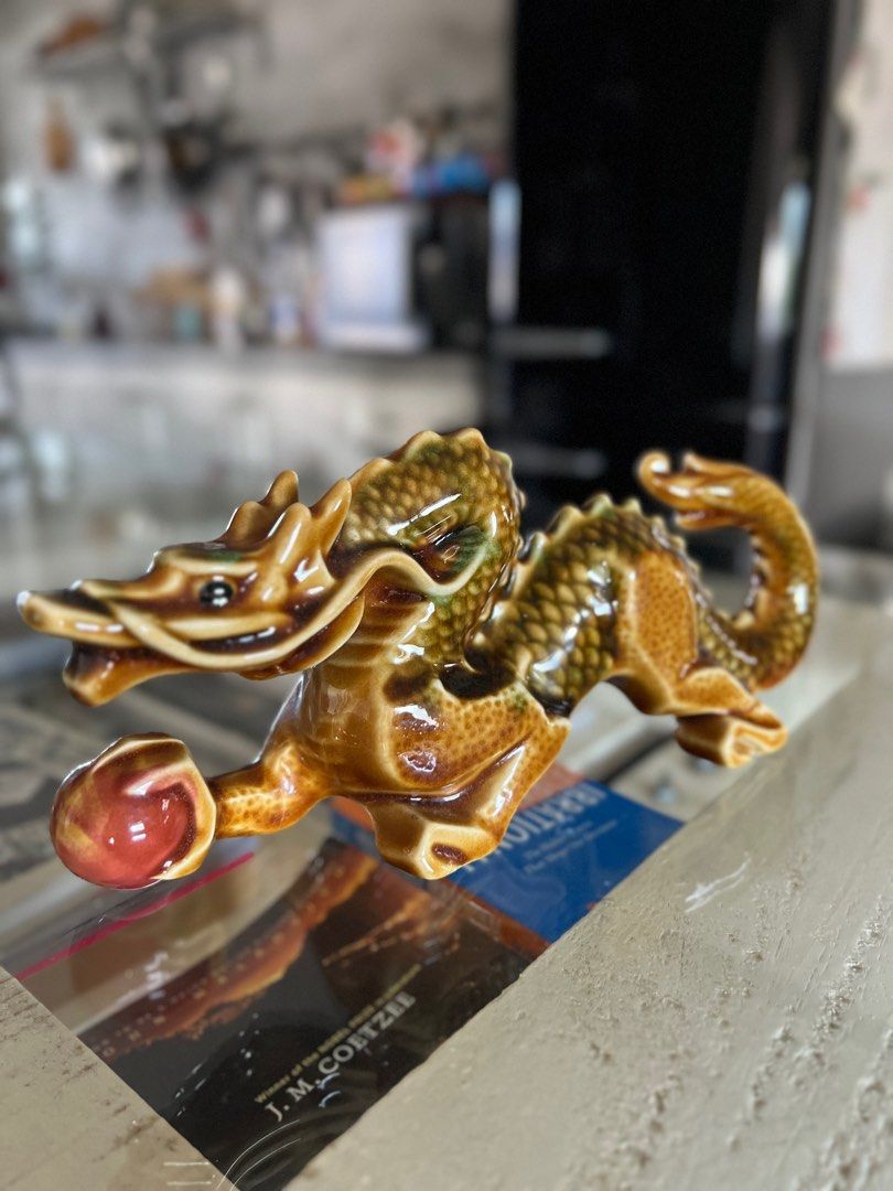 Vintage Porcelain Dragon Collectible Figurine, Hobbies & Toys ...