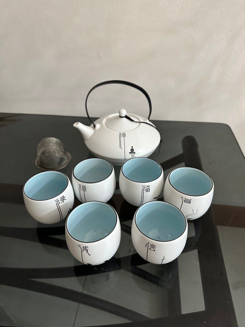 White Tea set : teapot and 6 cups, Furniture & Home Living, Kitchenware ...