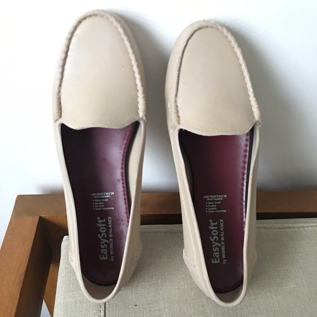 Womens Briege Loafers, Rubber, Easysoft, Size 9, Women's Fashion ...