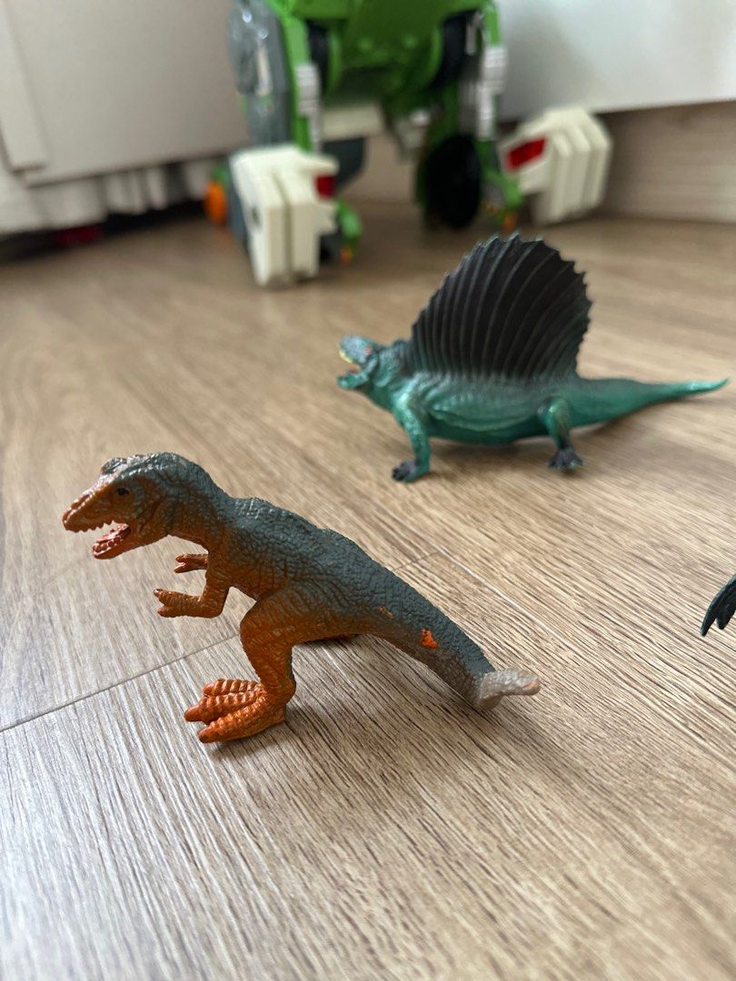 13 Assorted dinosaurs figurines, Hobbies & Toys, Toys & Games on Carousell