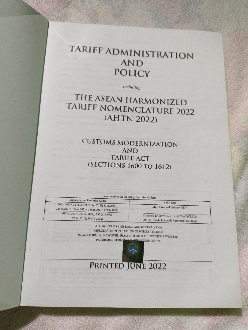 AHTN 2022, Primer, INCOTERMS BSCA CBLE LCB Aduana Books, Hobbies & Toys ...