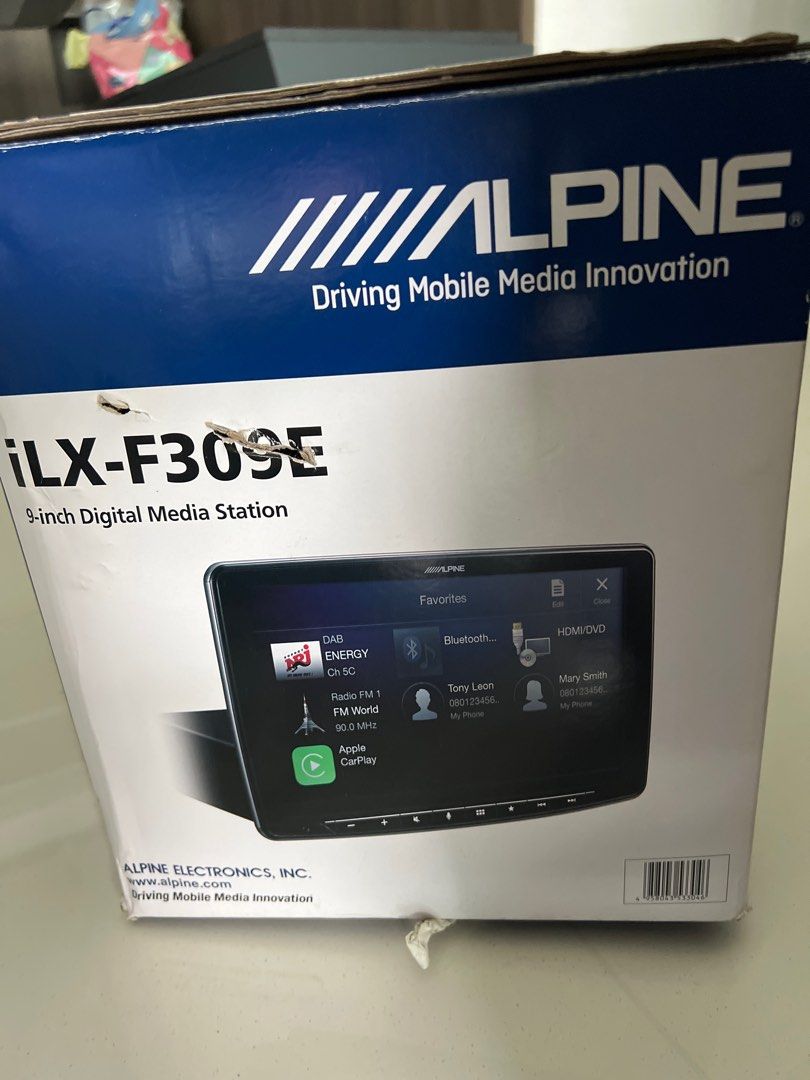Alpine head unit (ilx-f309e), Car Accessories, Accessories on Carousell