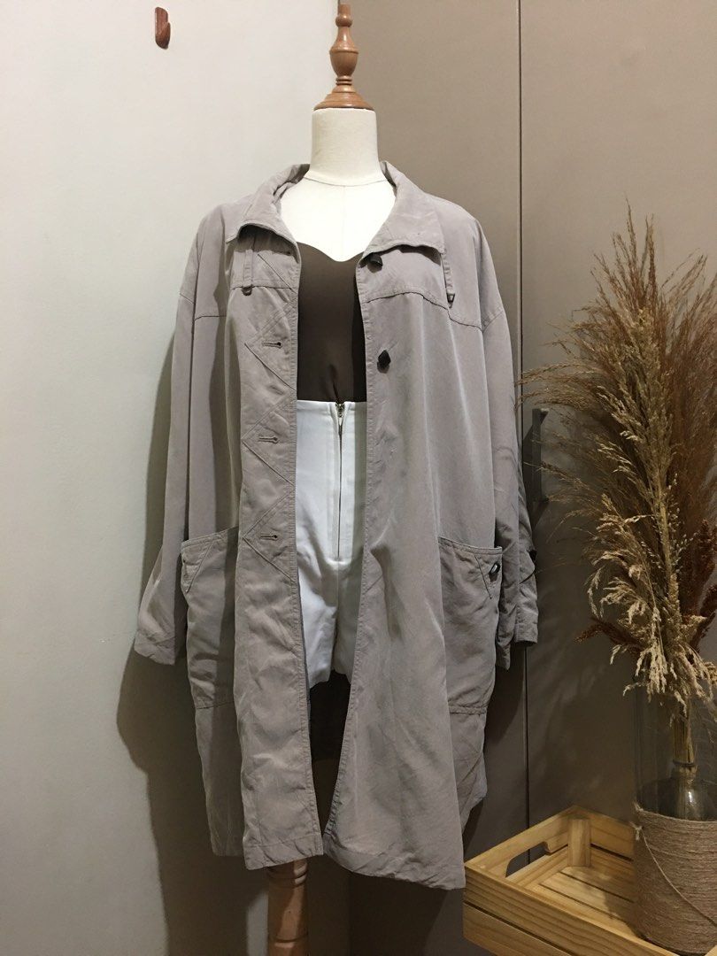Ash gray trench coat, Women's Fashion, Coats, Jackets and Outerwear on ...