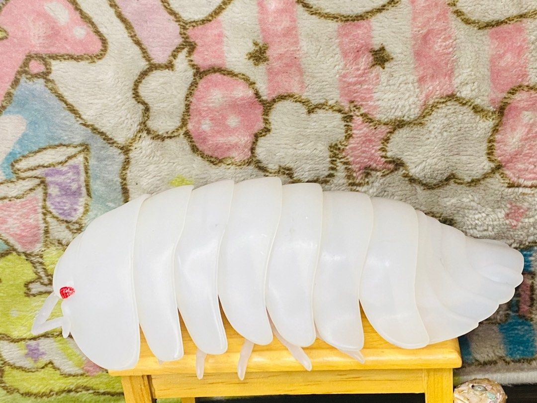 Bandai Dango Mushi Isopod White Insect Bug (Big) 120, Hobbies & Toys ...