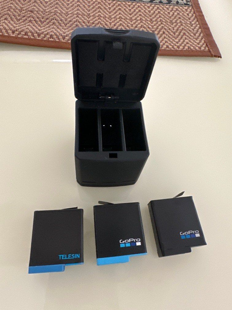 Battery and Charger for GoPro hero 5, Photography, Photography ...