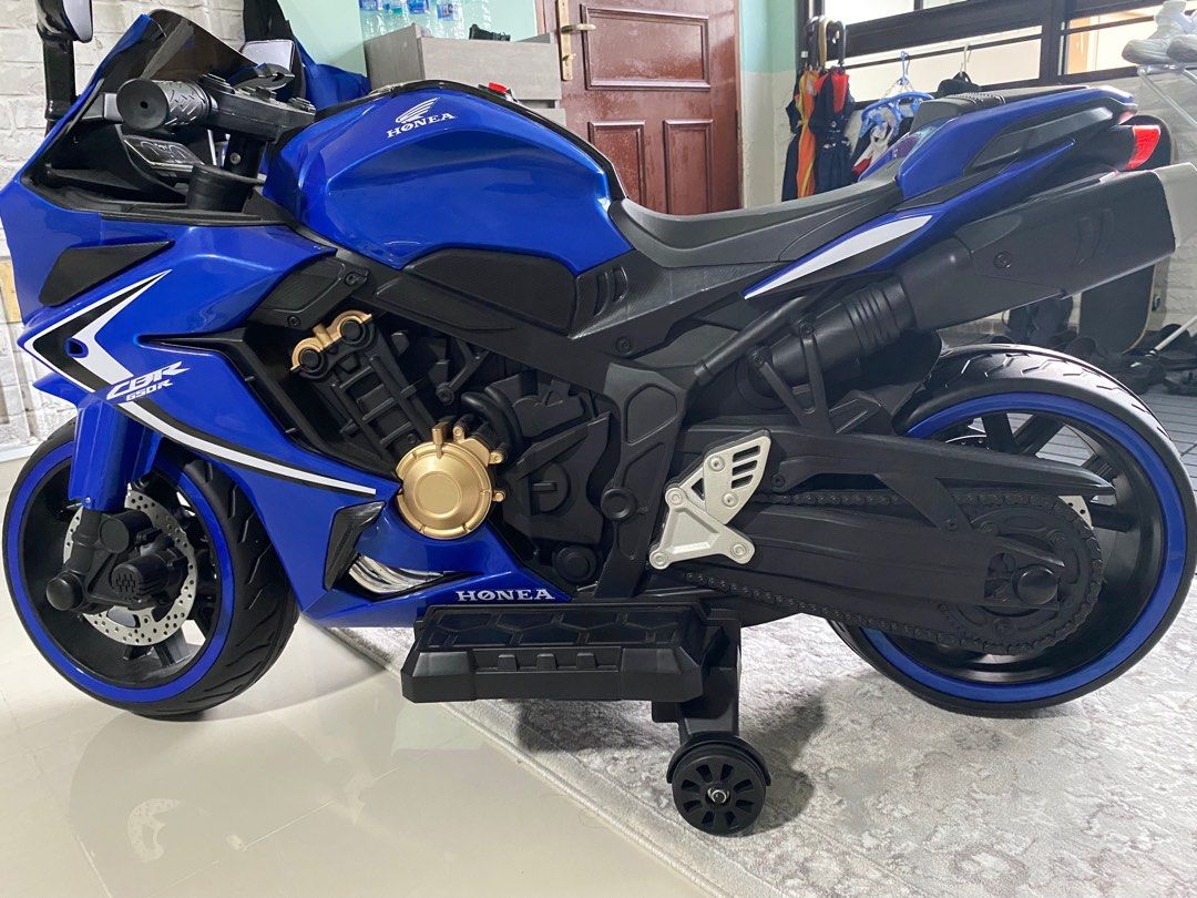 Battery operated motorbike up to 30kg, Hobbies & Toys, Toys & Games on ...