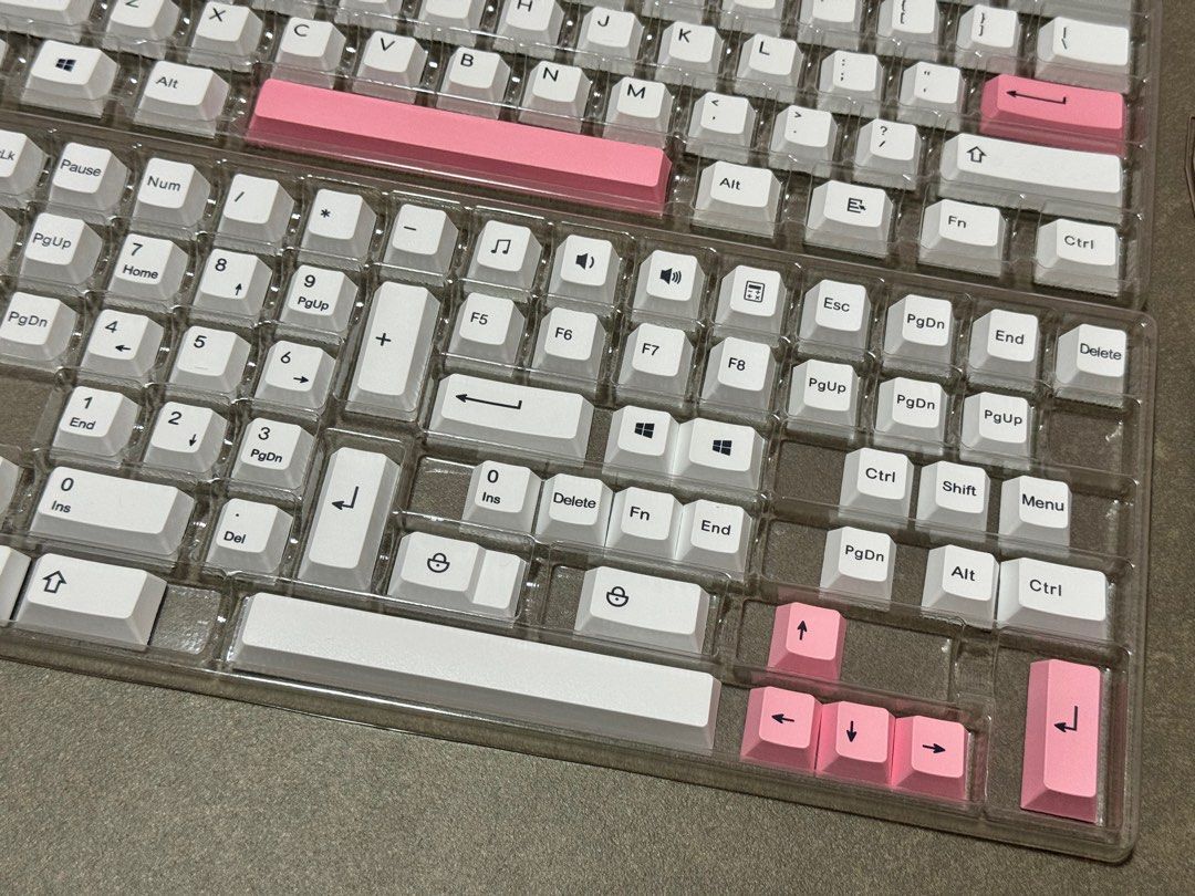 BOW Keycaps with Pink Accents, Computers & Tech, Parts & Accessories ...