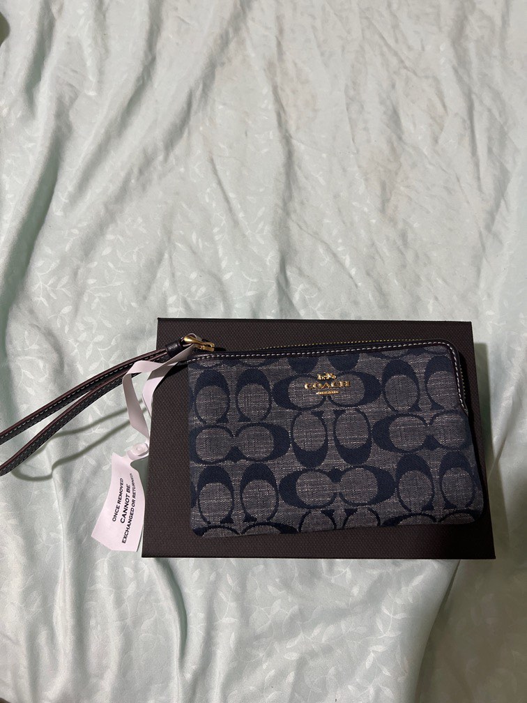 Coach small purse, Luxury, Bags & Wallets on Carousell