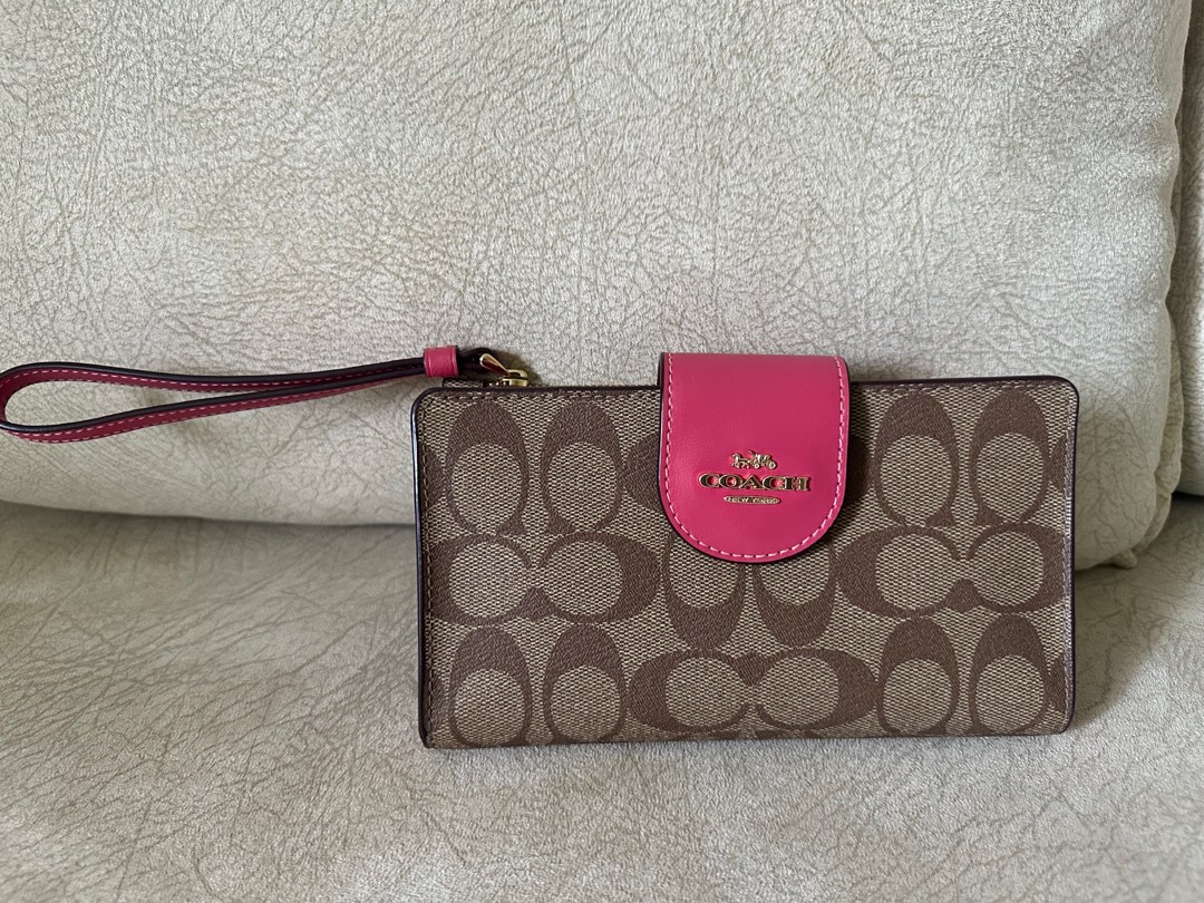 Coach Wallet, Luxury, Bags & Wallets on Carousell
