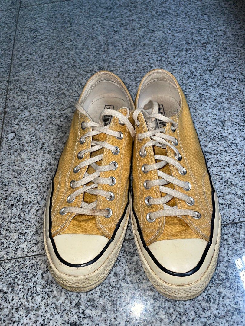 Converse Chuck 70s Low Yellow US9, Men's Fashion, Footwear, Sneakers on ...