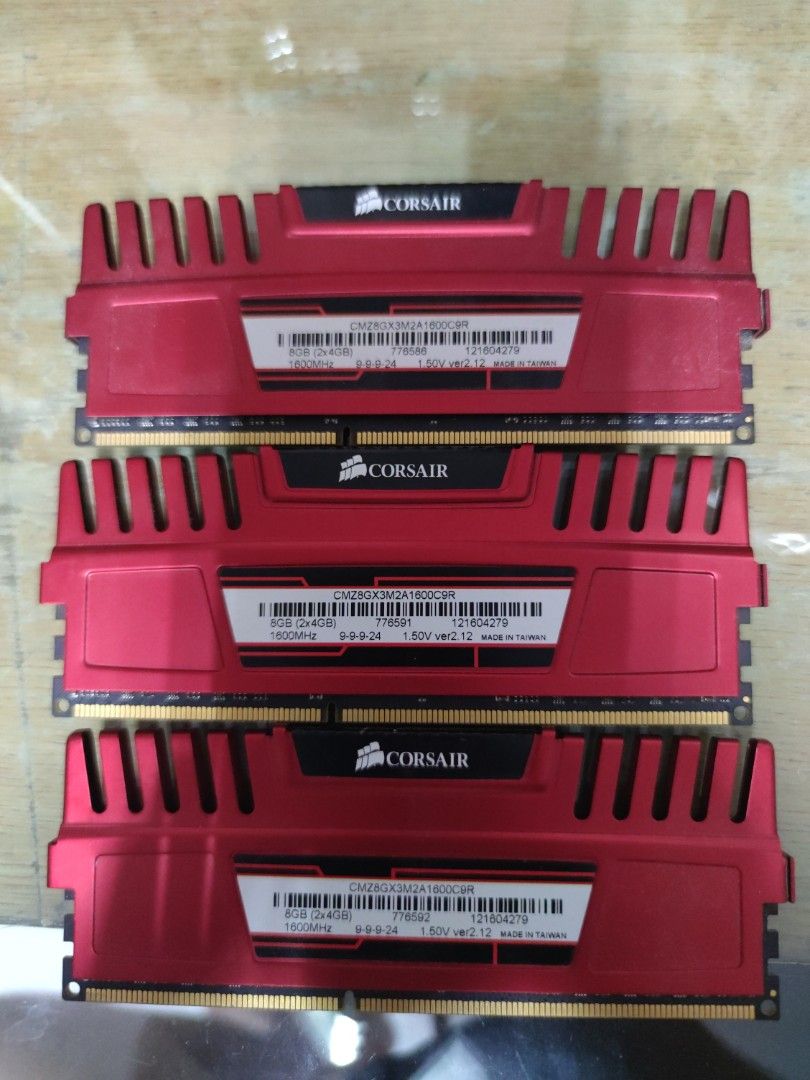 Corsair ddr3 ram 8gb x 4 pcs, Computers & Tech, Parts & Accessories, Computer Parts on Carousell