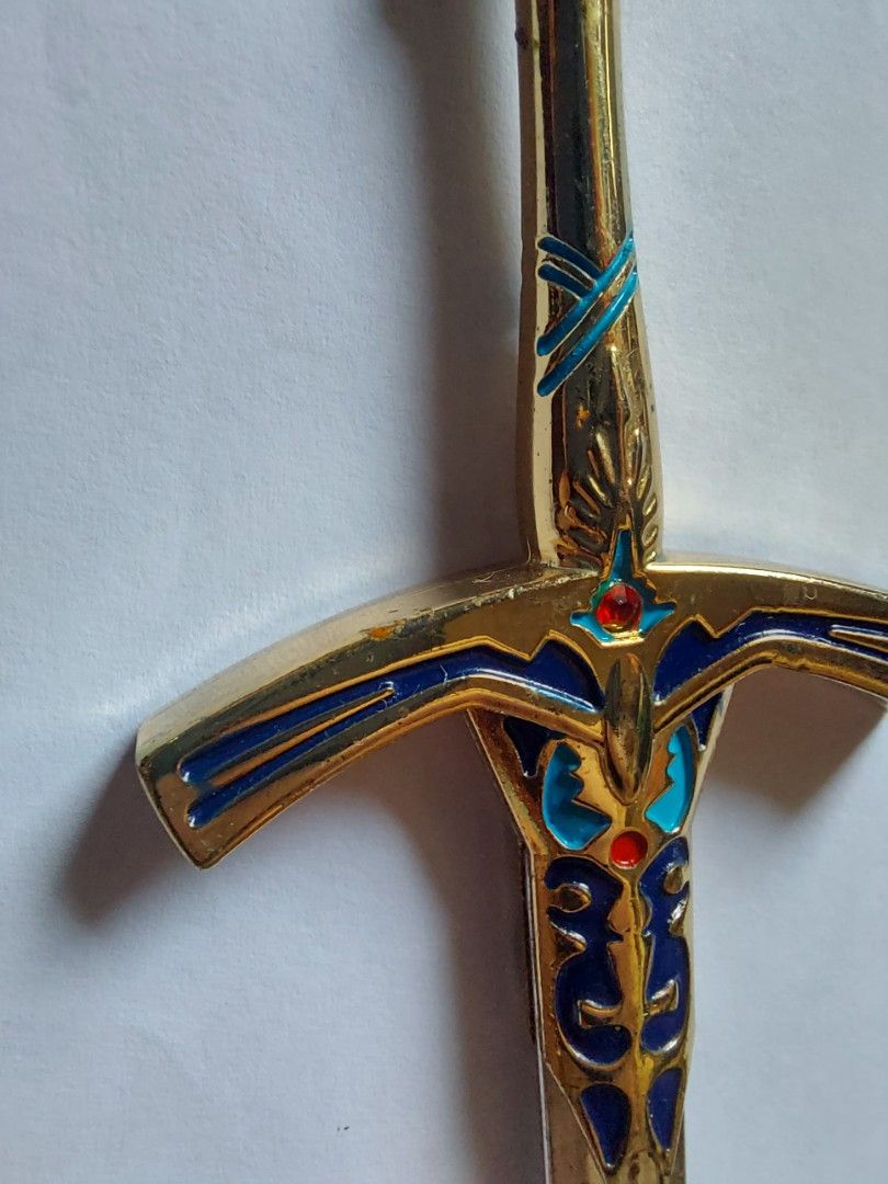 Fate Grand Order Golden Sword of the Victorious (Caliburn) Keychain ...